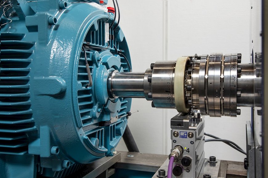 ABB EST LA PREMIÈRE ENTREPRISE AU MONDE À OFFRIR UN RENDEMENT MOTEUR IE5 ULTRA-PREMIUM DANS DES ...